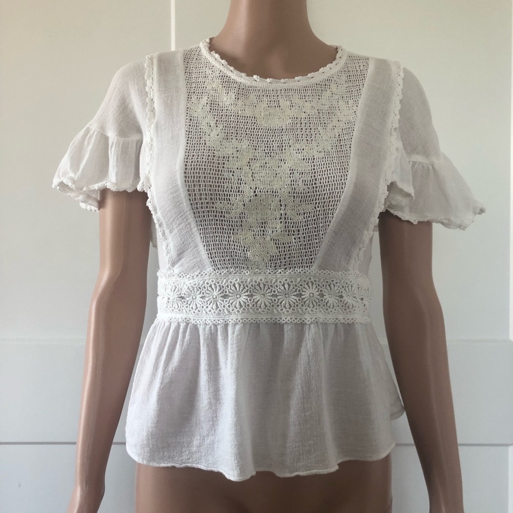 Zara White Crochet Lace Gauze Mesh Flutter Sleeves Bl… - Gem